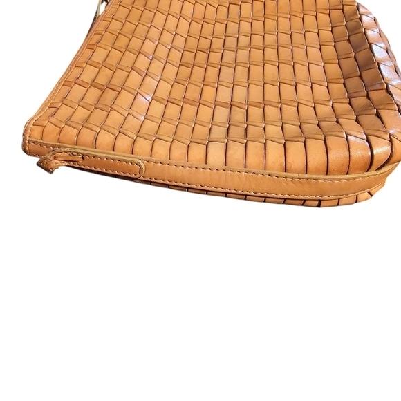 Fossil | Bags | Fossil Cognac Leather Woven Crossbody Shoulder Purse ...